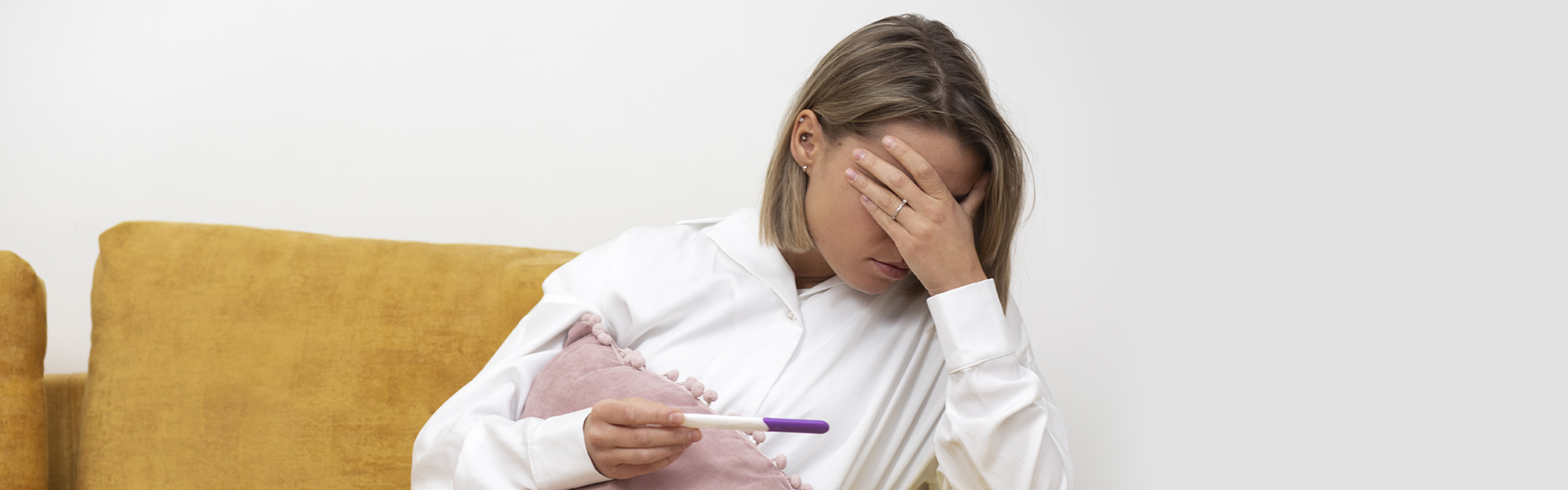 Understanding Pregnancy Complications: Causes, Symptoms, and Treatment